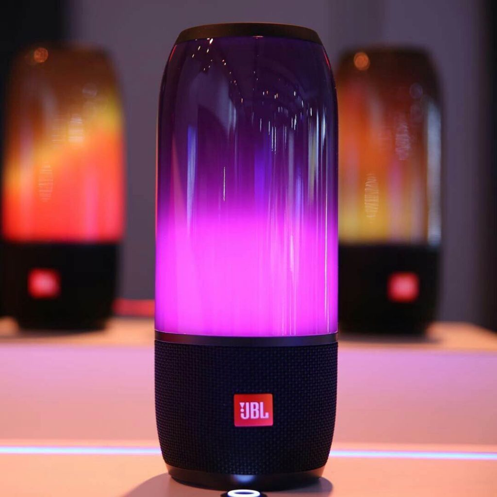 JBL Pulse 3 Review - LED Bluetooth Speaker - Bass Head Speakers