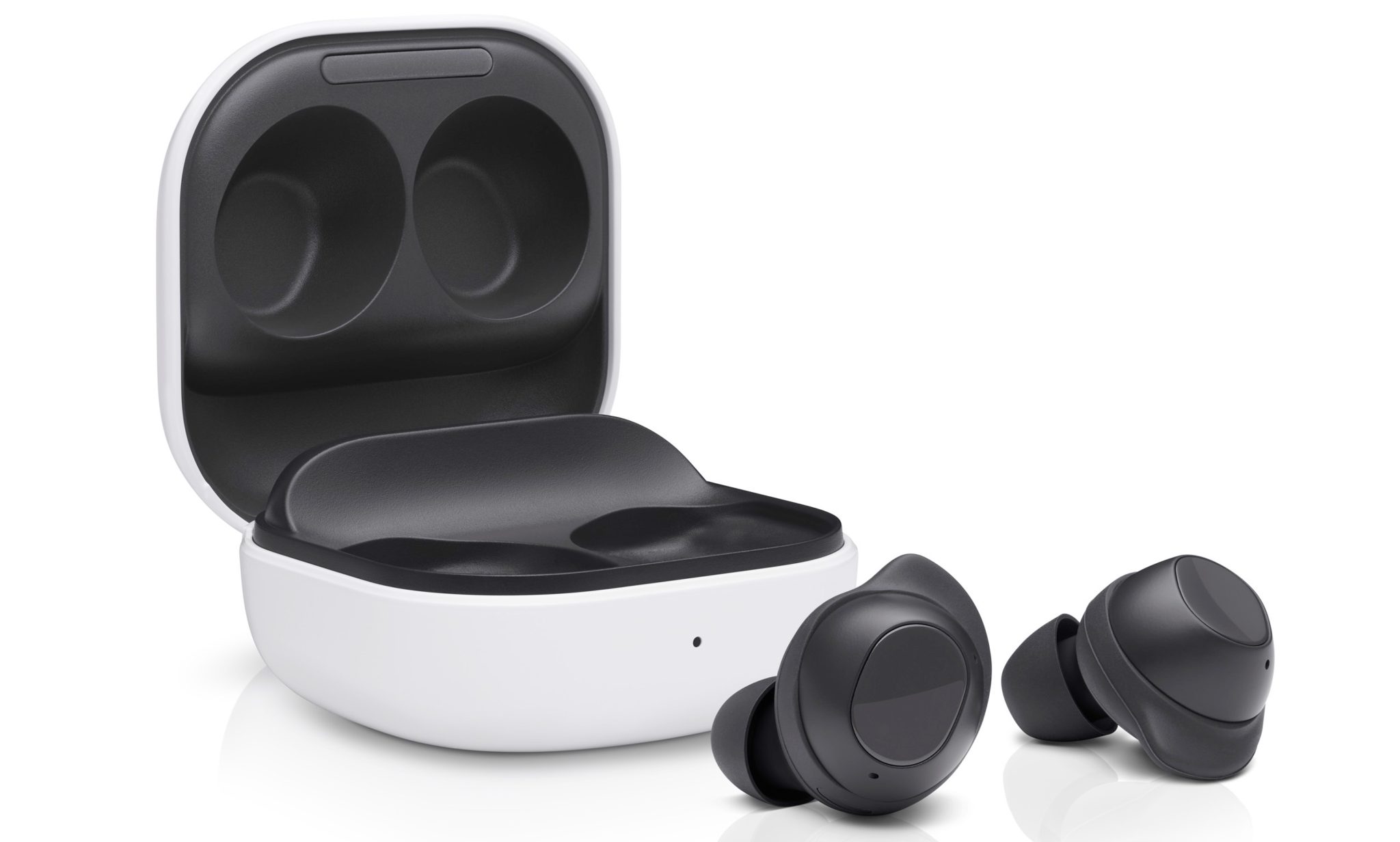 The 10 Best Earbuds for Small Ears in 2025 - Bass Head Speakers