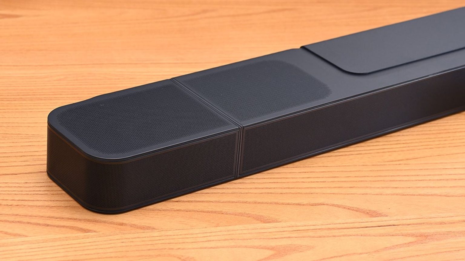 JBL Bar 1000 Review: Dolby Atmos 7.1.4 Soundbar